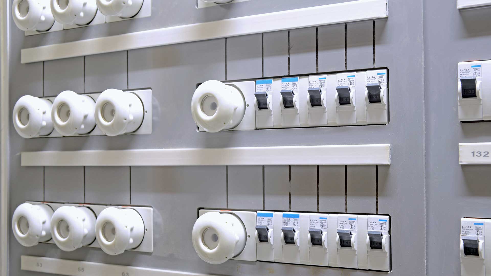 Elektroinstallationen erwecken das Heim zum Leben | ELITE Electro-Partner